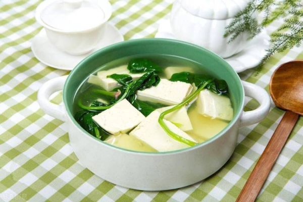 菠菜豆腐汤会结石吗_菠菜豆腐汤危害真相-第2张图片-山城妙识