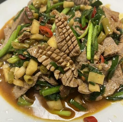 肝腰合炒怎么炒才嫩_肝腰合炒去腥技巧-第3张图片-山城妙识 肝腰合炒怎么炒才嫩_肝腰合炒去腥技巧-第3张图片-山城妙识