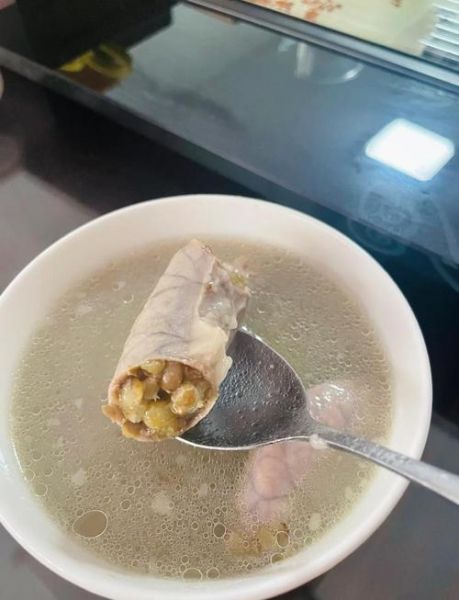 猪肠怎么清洗才干净_猪肠煮多久才脆嫩-第1张图片-山城妙识 猪肠怎么清洗才干净_猪肠煮多久才脆嫩-第1张图片-山城妙识