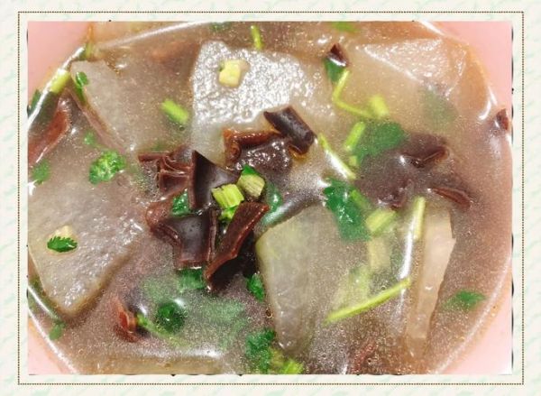 冬瓜木耳香菜汤能减肥吗_冬瓜木耳香菜汤的做法-第1张图片-山城妙识 冬瓜木耳香菜汤能减肥吗_冬瓜木耳香菜汤的做法-第1张图片-山城妙识