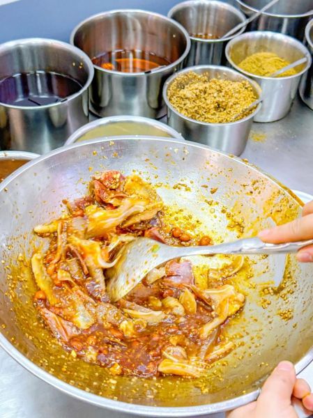 紫燕百味鸡夫妻肺片哪个好吃_怎么选-第2张图片-山城妙识