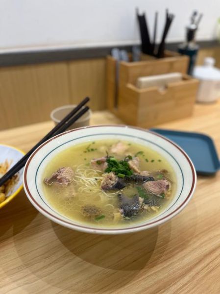 鸡汤面怎么做好吃_面馆鸡汤面做法大全-第3张图片-山城妙识