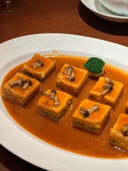 鱼翅捞饭加大头蒜好吃吗_鱼翅捞饭加大头蒜做法-第1张图片-山城妙识