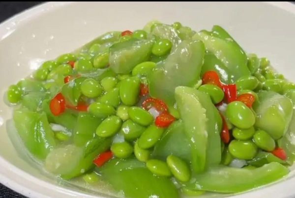 丝瓜炒毛豆怎么做_丝瓜炒毛豆热量高吗-第2张图片-山城妙识