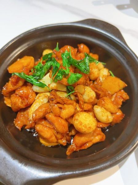 台湾三杯鸡是哪三杯_正宗做法比例揭秘-第1张图片-山城妙识 台湾三杯鸡是哪三杯_正宗做法比例揭秘-第1张图片-山城妙识