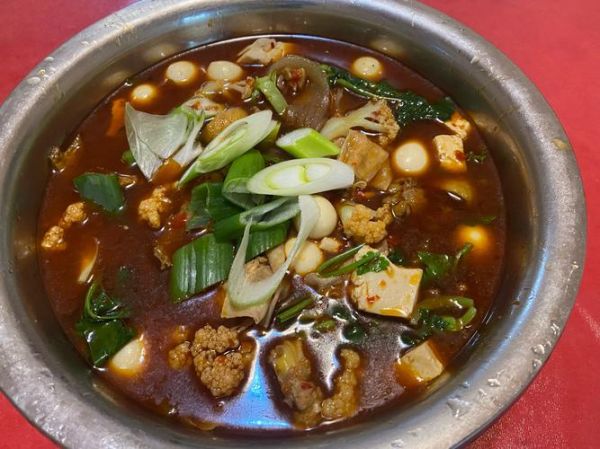 鸡肉火锅怎么做_鸡肉火锅配菜有哪些-第3张图片-山城妙识