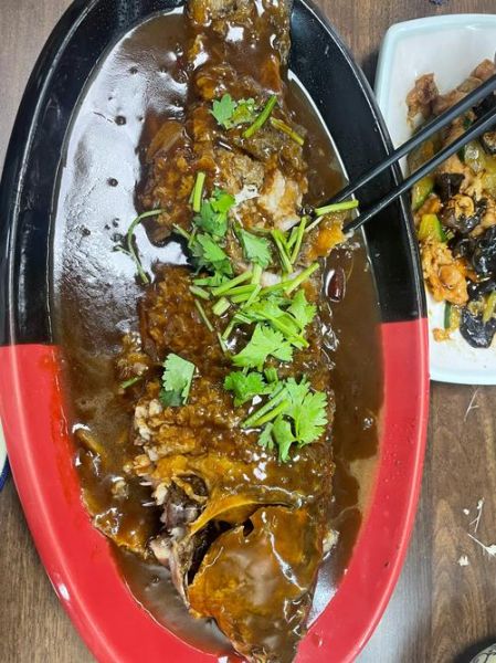 炖鱼的家常做法大全_怎样炖鱼不腥又入味-第2张图片-山城妙识 炖鱼的家常做法大全_怎样炖鱼不腥又入味-第2张图片-山城妙识