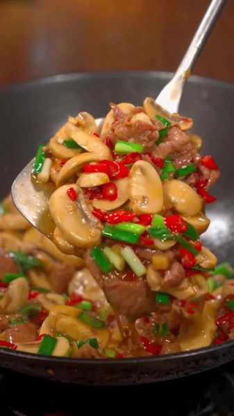 蘑菇配什么炒好吃_蘑菇炒什么最香-第3张图片-山城妙识