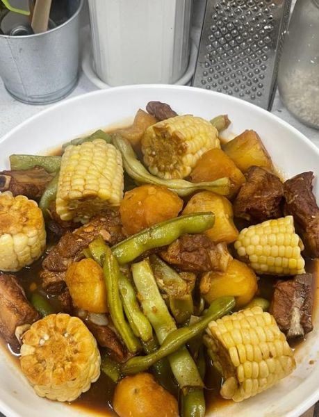 东北大丰收炖菜怎么做_东北大丰收炖菜正宗做法-第1张图片-山城妙识