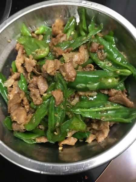 青椒肉段怎么做_青椒肉段家常做法-第1张图片-山城妙识 青椒肉段怎么做_青椒肉段家常做法-第1张图片-山城妙识