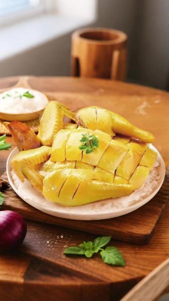 盐焗鸡怎么做皮才能脆_盐焗鸡皮脆的秘诀-第2张图片-山城妙识 盐焗鸡怎么做皮才能脆_盐焗鸡皮脆的秘诀-第2张图片-山城妙识