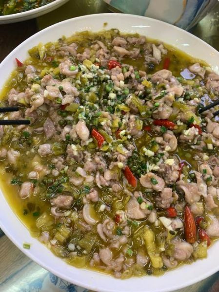 酸菜兔怎么做_川味酸菜兔正宗做法-第1张图片-山城妙识