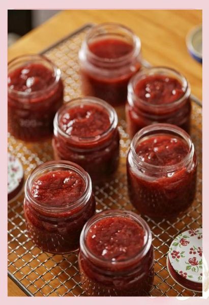 自制草莓果酱怎么做_草莓果酱能保存多久-第2张图片-山城妙识 自制草莓果酱怎么做_草莓果酱能保存多久-第2张图片-山城妙识