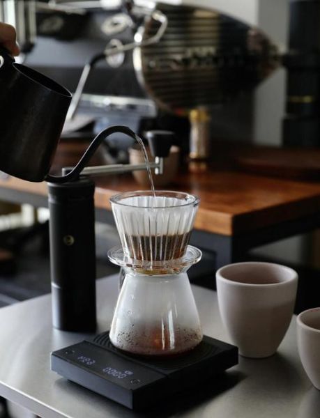 咖啡豆怎么吃没有机器_手冲咖啡不用磨豆机-第1张图片-山城妙识