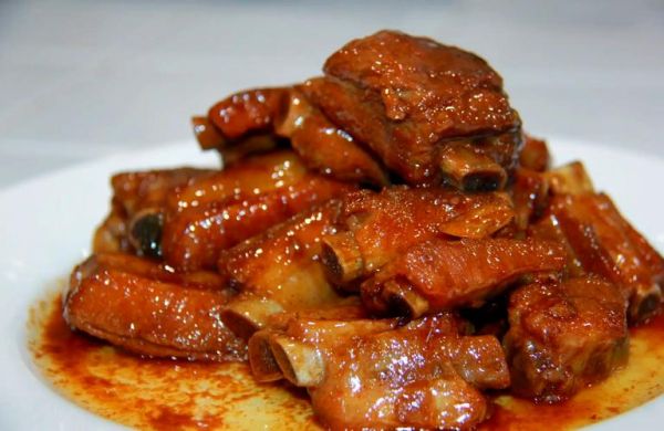 红烧排骨怎么做_红烧排骨用高压锅还是砂锅-第1张图片-山城妙识