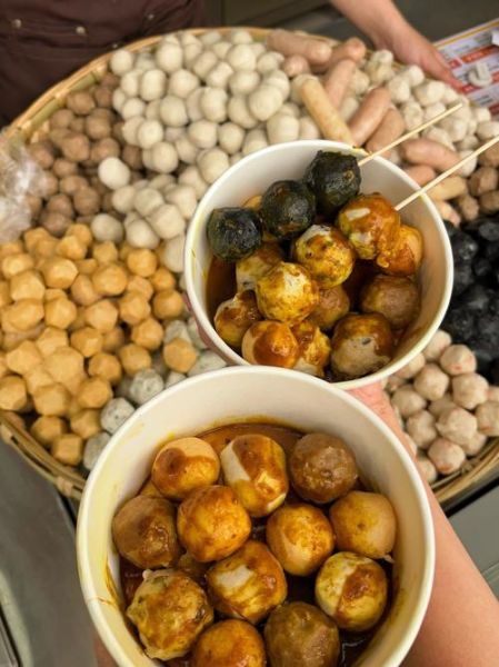 香港咖喱鱼蛋怎么做_正宗咖喱鱼蛋配方-第1张图片-山城妙识 香港咖喱鱼蛋怎么做_正宗咖喱鱼蛋配方-第1张图片-山城妙识