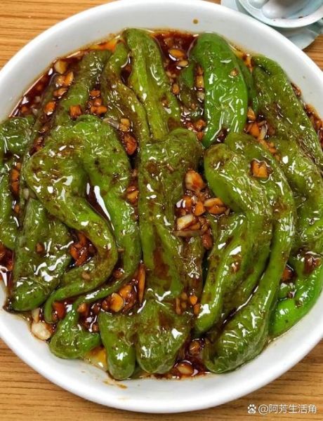 油焖青椒怎么做才好吃_油焖青椒的窍门有哪些-第2张图片-山城妙识 油焖青椒怎么做才好吃_油焖青椒的窍门有哪些-第2张图片-山城妙识