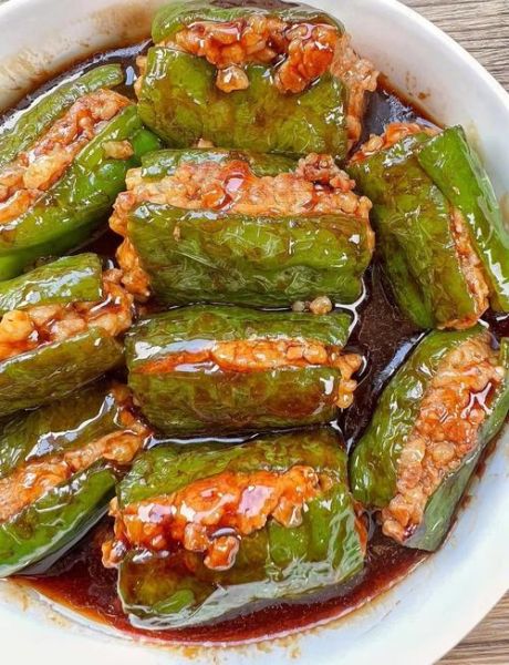 油焖青椒怎么做才好吃_油焖青椒的窍门有哪些-第1张图片-山城妙识 油焖青椒怎么做才好吃_油焖青椒的窍门有哪些-第1张图片-山城妙识