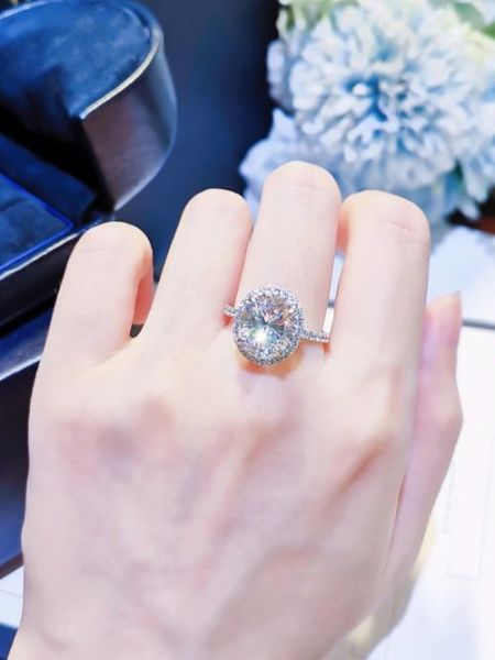 鸽子蛋钻戒多少钱_如何挑选鸽子蛋钻戒-第1张图片-山城妙识 鸽子蛋钻戒多少钱_如何挑选鸽子蛋钻戒-第1张图片-山城妙识