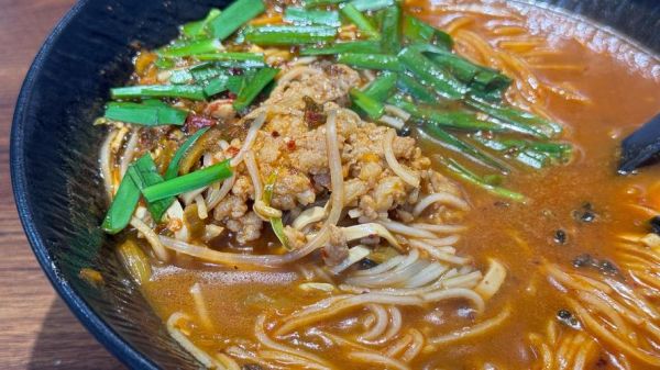 小锅米线哪里最正宗_小锅米线做法步骤-第2张图片-山城妙识 小锅米线哪里最正宗_小锅米线做法步骤-第2张图片-山城妙识