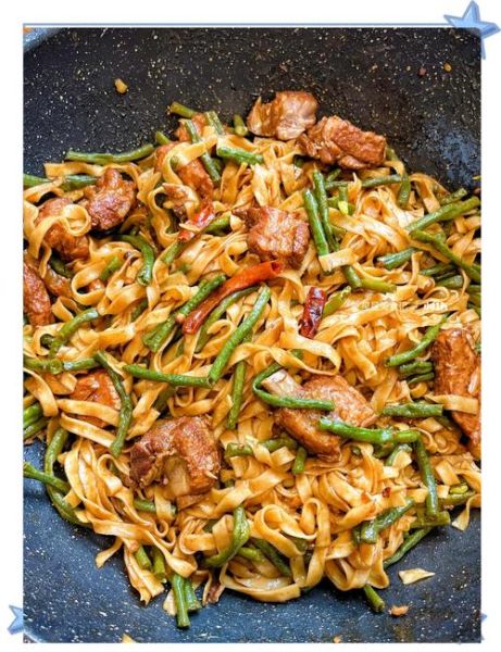 豆角焖面怎么做_豆角焖面做法视频详细步骤-第1张图片-山城妙识 豆角焖面怎么做_豆角焖面做法视频详细步骤-第1张图片-山城妙识