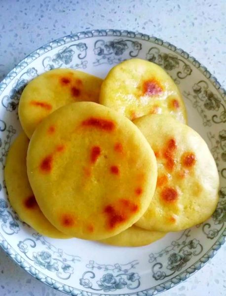 电饼铛玉米饼怎么做好吃_玉米饼蓬松不硬的窍门-第1张图片-山城妙识 电饼铛玉米饼怎么做好吃_玉米饼蓬松不硬的窍门-第1张图片-山城妙识