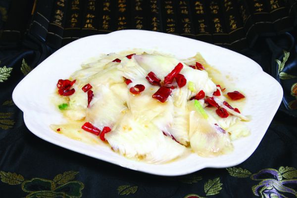 金边白菜怎么炒才脆_金边白菜高清图片细节解析-第2张图片-山城妙识