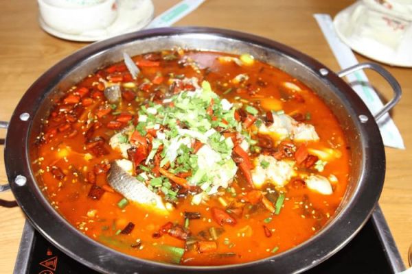 鲶鱼火锅怎么做_鲶鱼火锅底料配方-第1张图片-山城妙识