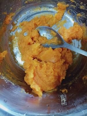 油炸红薯饼块饼怎么做_炸红薯饼块饼的做法窍门-第3张图片-山城妙识