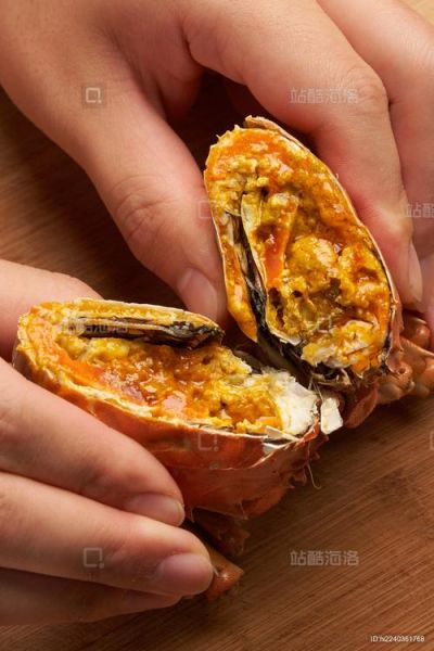 蟹黄是螃蟹的什么部位_蟹黄和蟹膏的区别图解-第1张图片-山城妙识