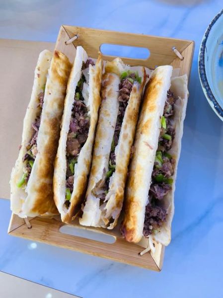 驴肉火烧怎么做_驴肉火烧家常做法-第2张图片-山城妙识 驴肉火烧怎么做_驴肉火烧家常做法-第2张图片-山城妙识