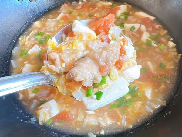 西红柿榨菜肉丝汤怎么做_榨菜肉丝汤放西红柿好吗-第1张图片-山城妙识 西红柿榨菜肉丝汤怎么做_榨菜肉丝汤放西红柿好吗-第1张图片-山城妙识