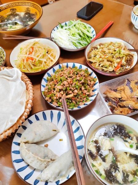 卷饼配菜有哪些_卷饼配菜怎么搭配才好吃-第2张图片-山城妙识