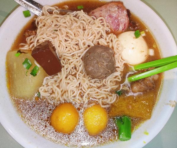 车仔面怎么做_正宗港式车仔面配方-第1张图片-山城妙识 车仔面怎么做_正宗港式车仔面配方-第1张图片-山城妙识