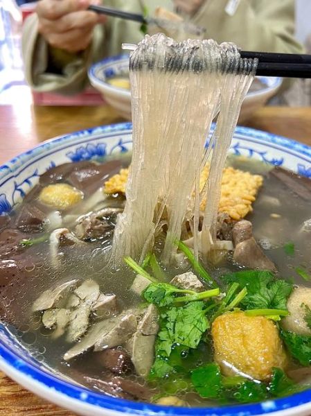 正宗老鸭粉丝汤的做法窍门_老鸭汤怎么熬才白-第1张图片-山城妙识