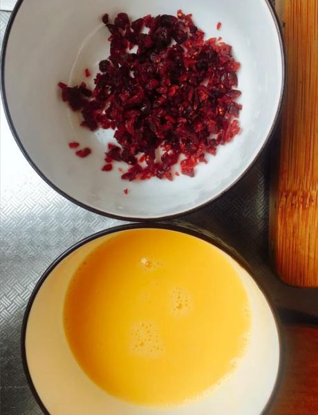 蔓越莓饼干微波炉做法_微波炉做蔓越莓饼干需要几分钟-第1张图片-山城妙识 蔓越莓饼干微波炉做法_微波炉做蔓越莓饼干需要几分钟-第1张图片-山城妙识