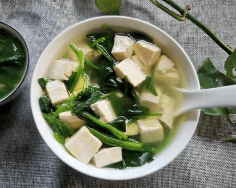 豆腐菠菜汤怎么做_菠菜豆腐汤的营养功效-第3张图片-山城妙识 豆腐菠菜汤怎么做_菠菜豆腐汤的营养功效-第3张图片-山城妙识