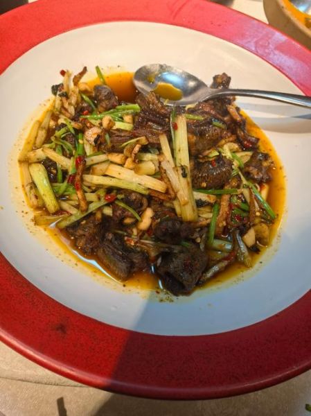 辣椒炒黄鳝怎么做_辣椒炒黄鳝的家常做法-第3张图片-山城妙识 辣椒炒黄鳝怎么做_辣椒炒黄鳝的家常做法-第3张图片-山城妙识