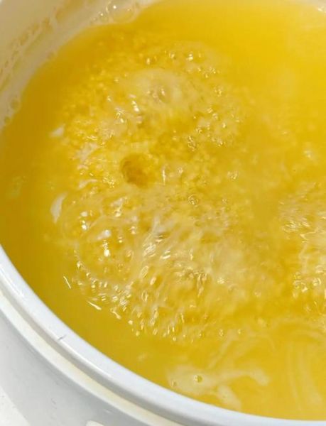 电饭煲小米粥怎么熬不溢锅_电饭煲小米粥水和米的比例-第2张图片-山城妙识 电饭煲小米粥怎么熬不溢锅_电饭煲小米粥水和米的比例-第2张图片-山城妙识