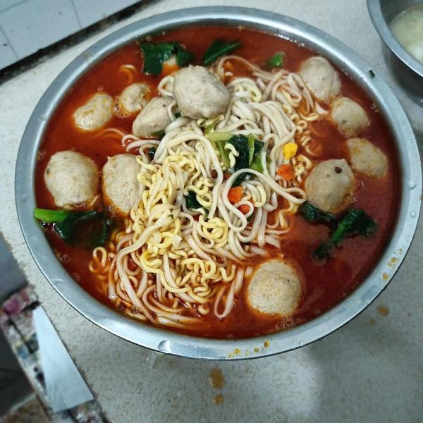 方便面怎么煮好吃_方便面怎么煮不坨-第1张图片-山城妙识 方便面怎么煮好吃_方便面怎么煮不坨-第1张图片-山城妙识