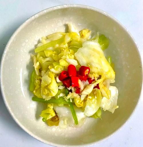 腌制洋白菜的家常做法_洋白菜怎么腌才脆爽-第1张图片-山城妙识 腌制洋白菜的家常做法_洋白菜怎么腌才脆爽-第1张图片-山城妙识