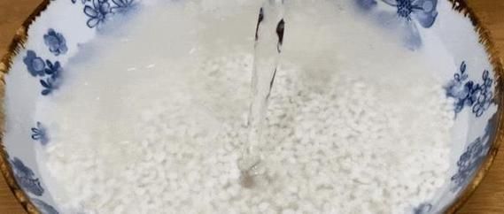 八宝饭怎么蒸不夹生_八宝饭糯米泡多久-第3张图片-山城妙识