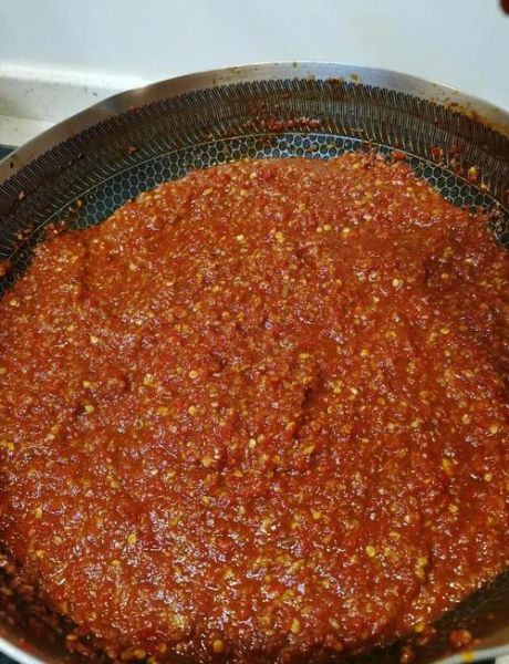 蒜蓉辣酱怎么做_正宗蒜蓉辣酱制作方法-第2张图片-山城妙识 蒜蓉辣酱怎么做_正宗蒜蓉辣酱制作方法-第2张图片-山城妙识