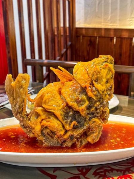 炸鲤鱼怎么炸才酥脆_炸鲤鱼的做法大全窍门-第1张图片-山城妙识 炸鲤鱼怎么炸才酥脆_炸鲤鱼的做法大全窍门-第1张图片-山城妙识