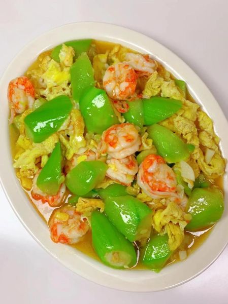 丝瓜炒虾仁怎么做_丝瓜炒虾仁的营养价值-第1张图片-山城妙识 丝瓜炒虾仁怎么做_丝瓜炒虾仁的营养价值-第1张图片-山城妙识