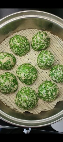 榆钱窝窝头怎么做_榆钱窝窝头要发面吗-第1张图片-山城妙识