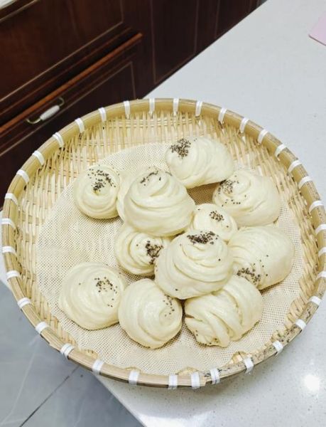 银丝花卷的做法_银丝花卷怎么蒸才松软-第1张图片-山城妙识 银丝花卷的做法_银丝花卷怎么蒸才松软-第1张图片-山城妙识