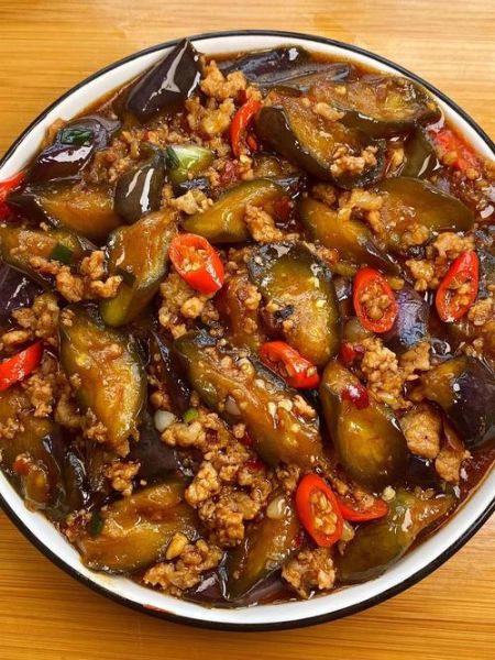 豆瓣酱烧茄子怎么做_家常茄子豆瓣酱做法-第3张图片-山城妙识 豆瓣酱烧茄子怎么做_家常茄子豆瓣酱做法-第3张图片-山城妙识