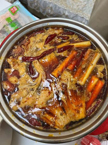 自制小火锅怎么做_自制小火锅需要哪些食材-第3张图片-山城妙识