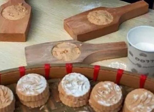 客家蒸米饼怎么做_家庭简易做法-第1张图片-山城妙识